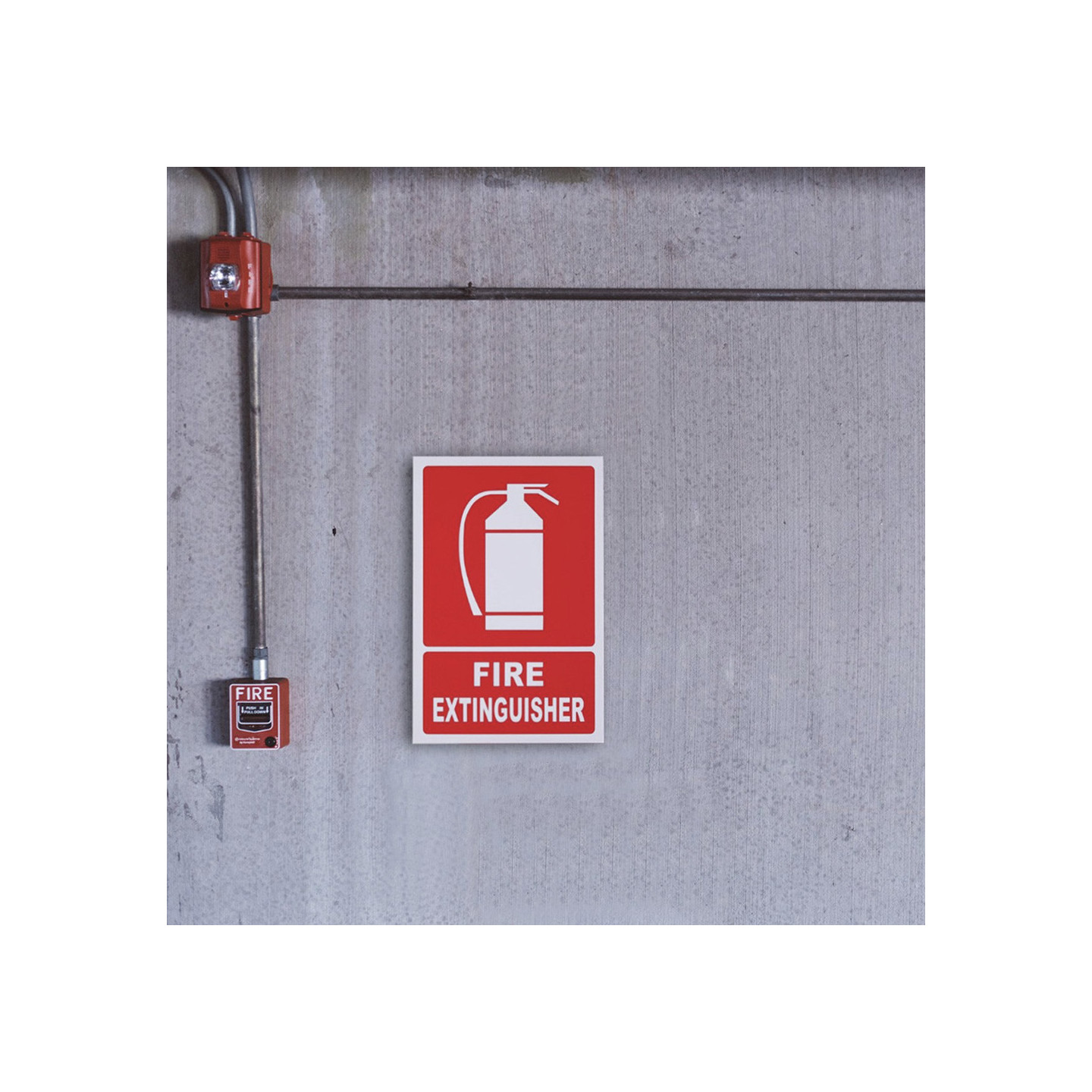FIRE EXTINGUISHER STICKER SQUARE 14 X 14CM