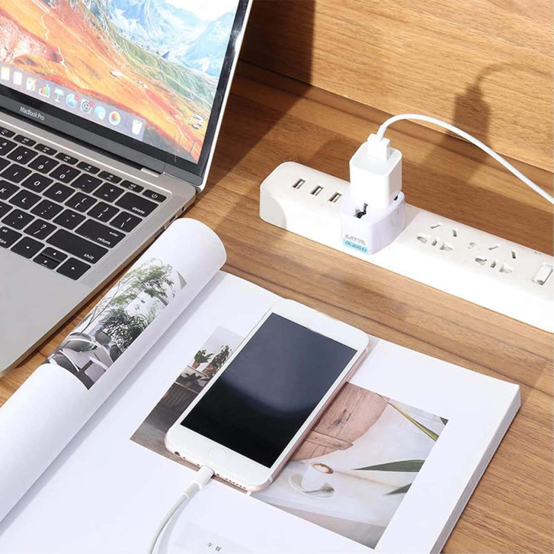 MULTIFUNCTIONAL ADAPTOR 13AMP